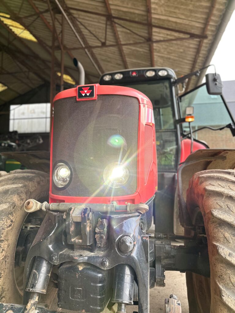 Pack x2 : Phares de route LED CRAWER Massey.F et John Deere - Agriproled.fr